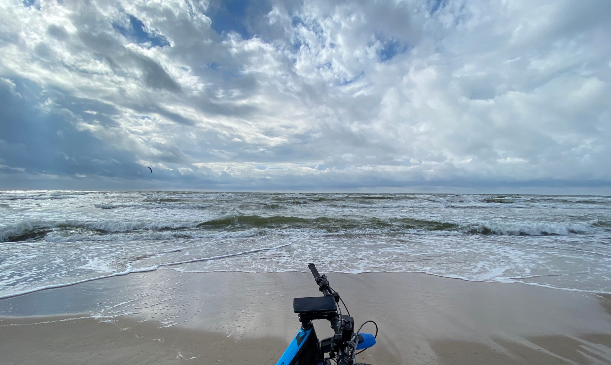 Apkārt Papes ezeram - TravelVelo.lv - veloceļojumi